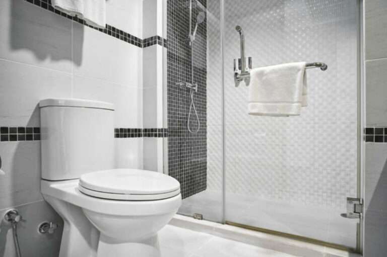 Shower hob vs Hobless shower: Here’s what you need to know - Oneflare Blog